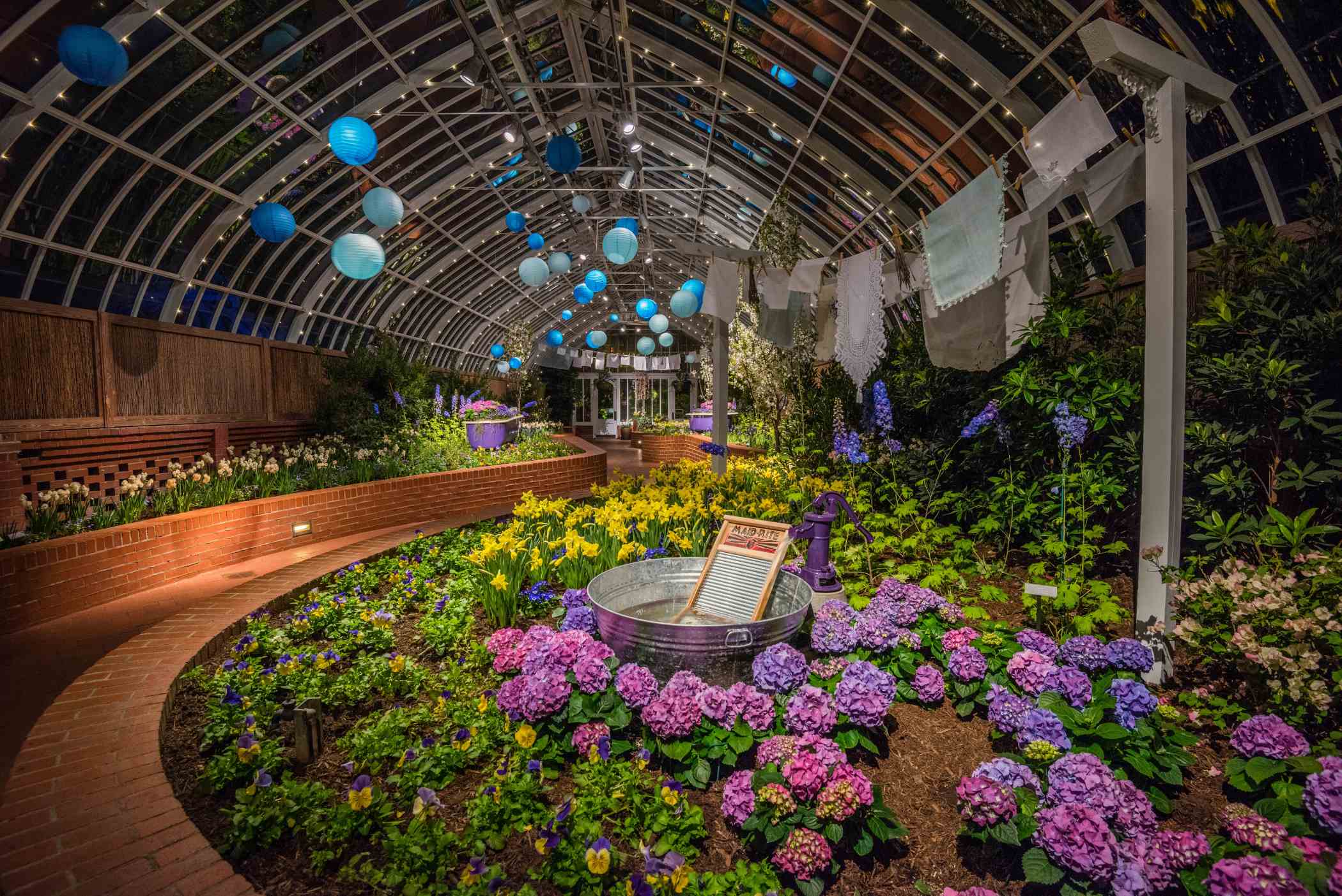 Spring Flower Show 2018: Scents of Wonder | Phipps Conservatory and ...