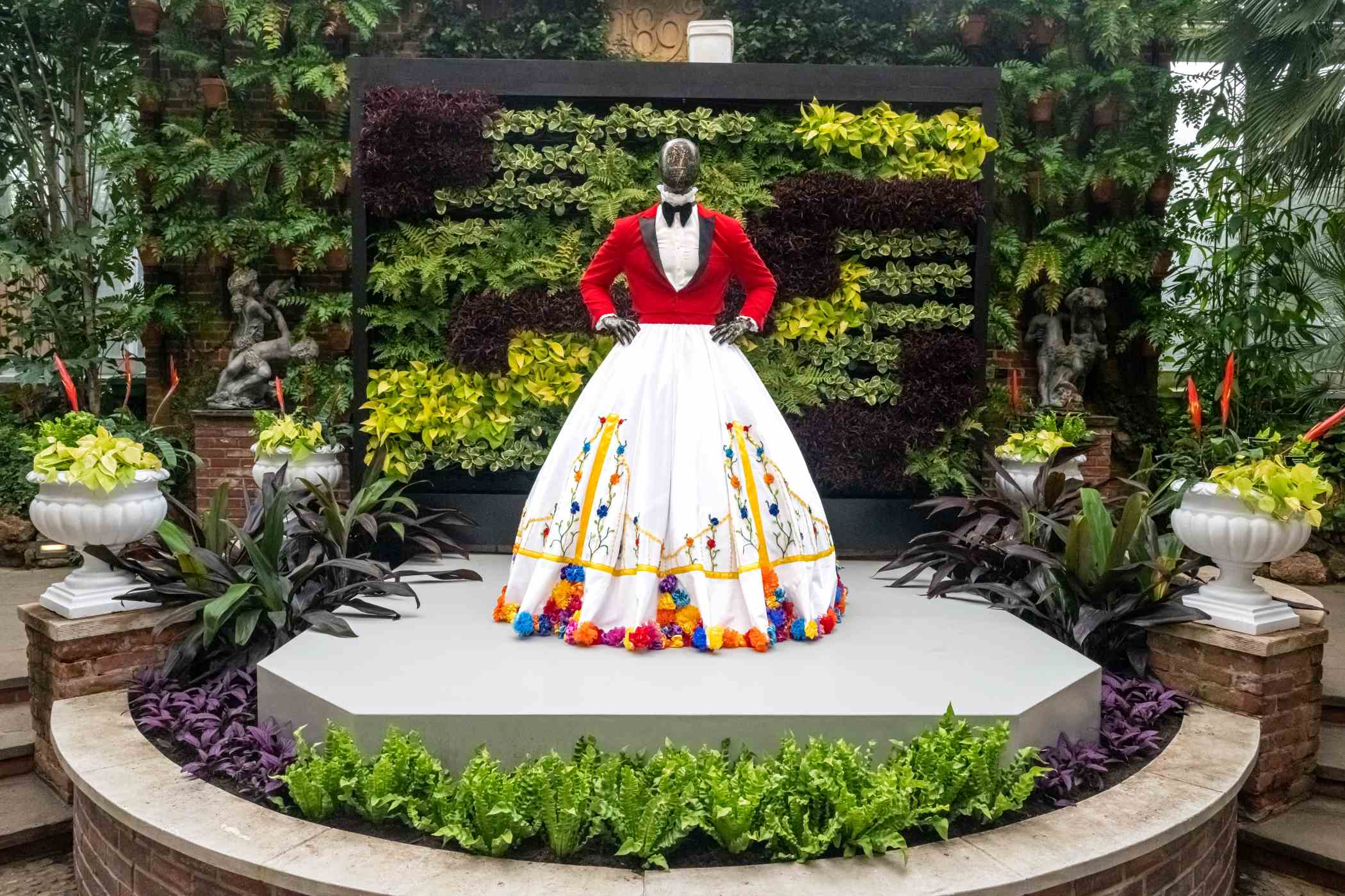 Summer Flower Show 2023: Flowers Meet Fashion: Inspired by Billy Porter ...
